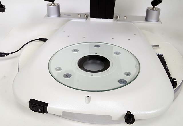 ニコン研究用高級実体顕微鏡【SMZ18 倍率：7.5 ～135x】